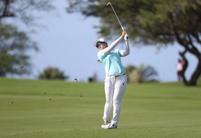 '36홀 노보기' 안나린, LPGA투어 CP 우승시동...13언더파 단독선두...최혜진, 2타차 공동 2위 - 글로벌이코노믹