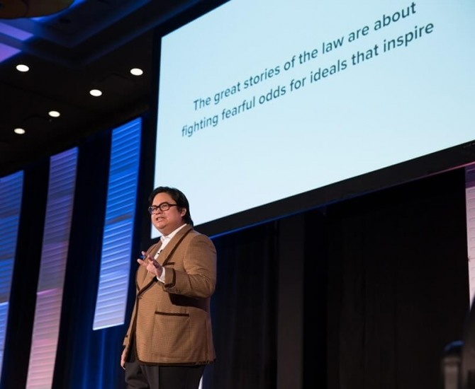 팀 쿡보다 연봉 높은 하버드 로스쿨 출신 CEO, 키위 카마라 - 글로벌이코노믹